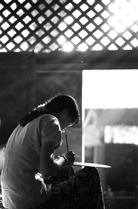 Bagan House Artistic Lacquerware Workshop, Bagan , Myanmar, October 2012
